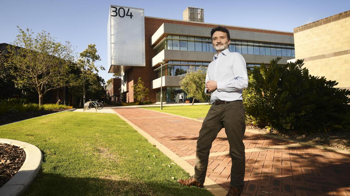 Ian Fitzsimons – Laboratory for Lithosphere Evolution and Geodynamics